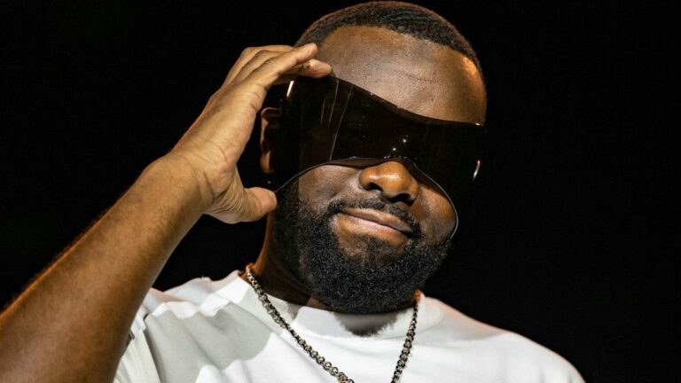 Gims arrested at the airport and placed in police custody - Carroll ...